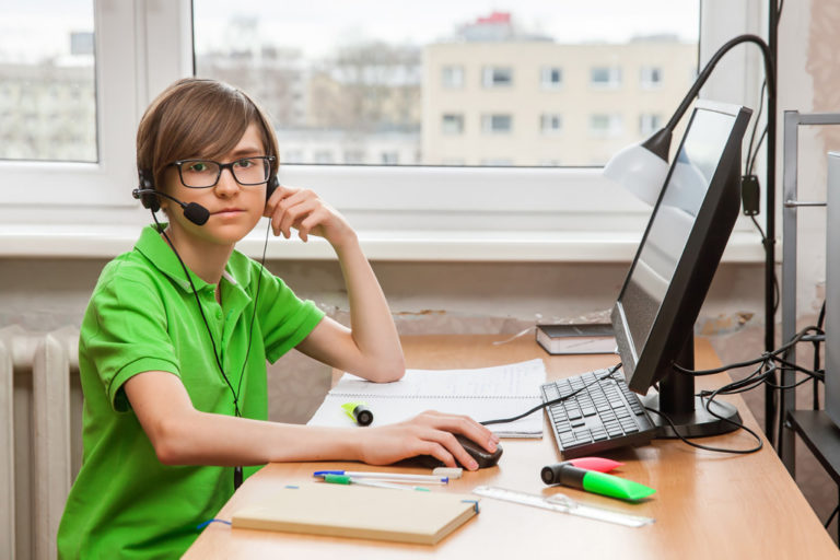 Un mes de clases a distancia - Pinion Education